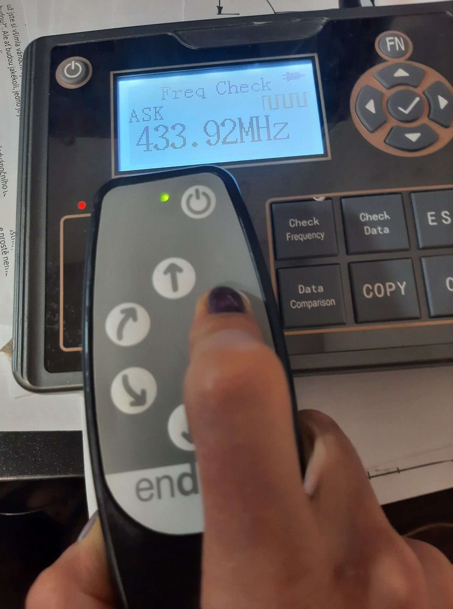 VAT - Electronic s.r.o : REMOTE CONTROL WORLD, REMOTE CONTROL WORLD, E ...